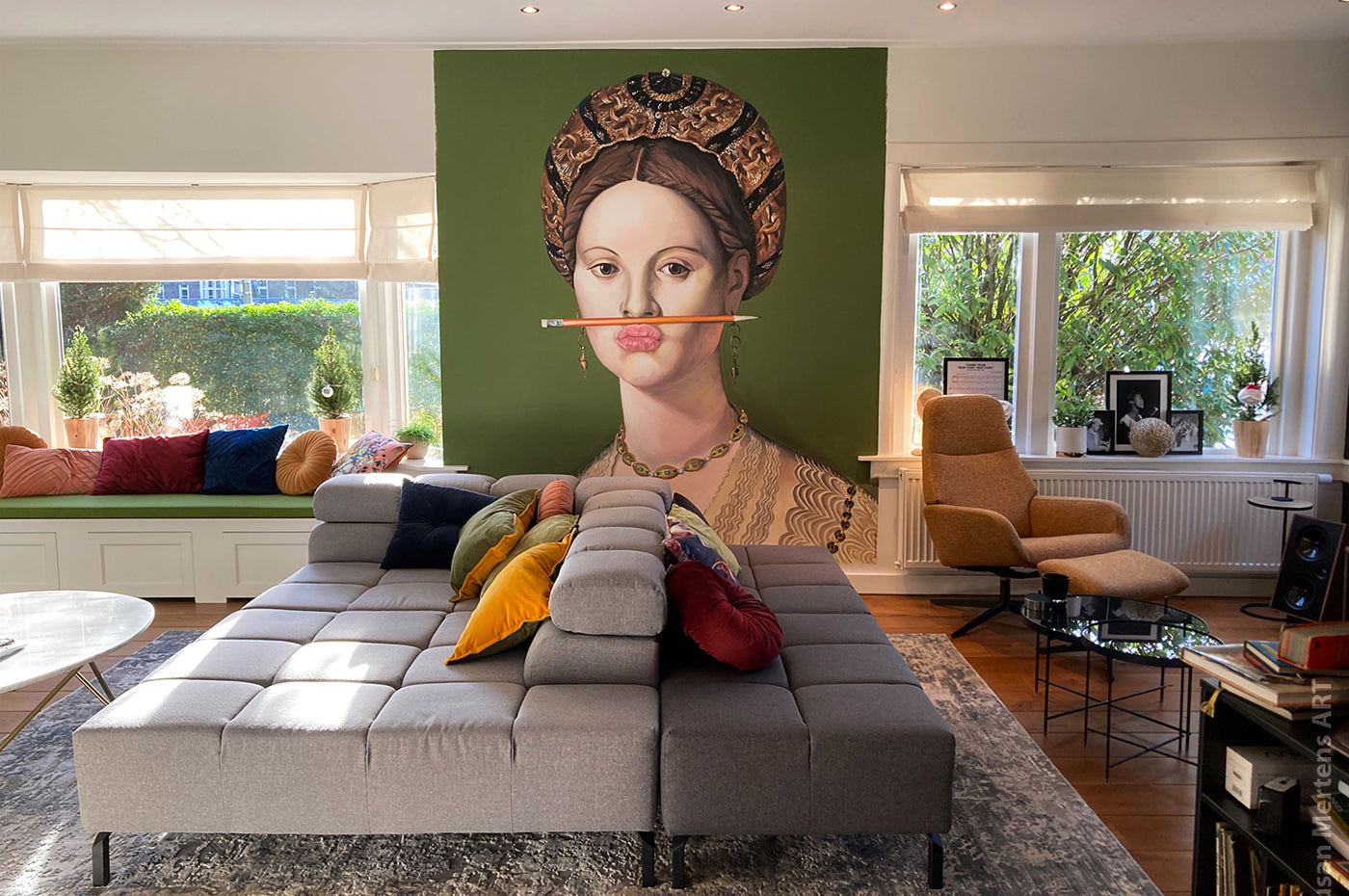 The Orange Pencil Canvas becomes a mural! – Mineheart